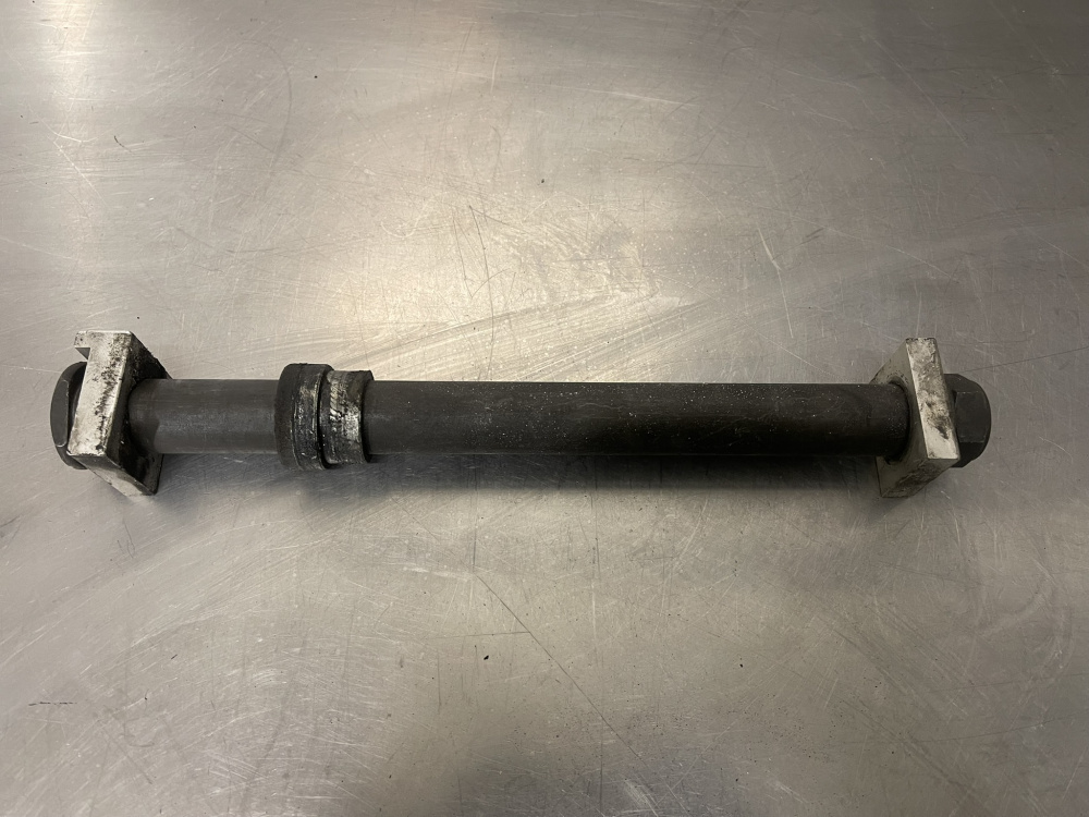 Yamaha TDM 900 2002 Hjulaksel bak - ATG Bikeparts AS